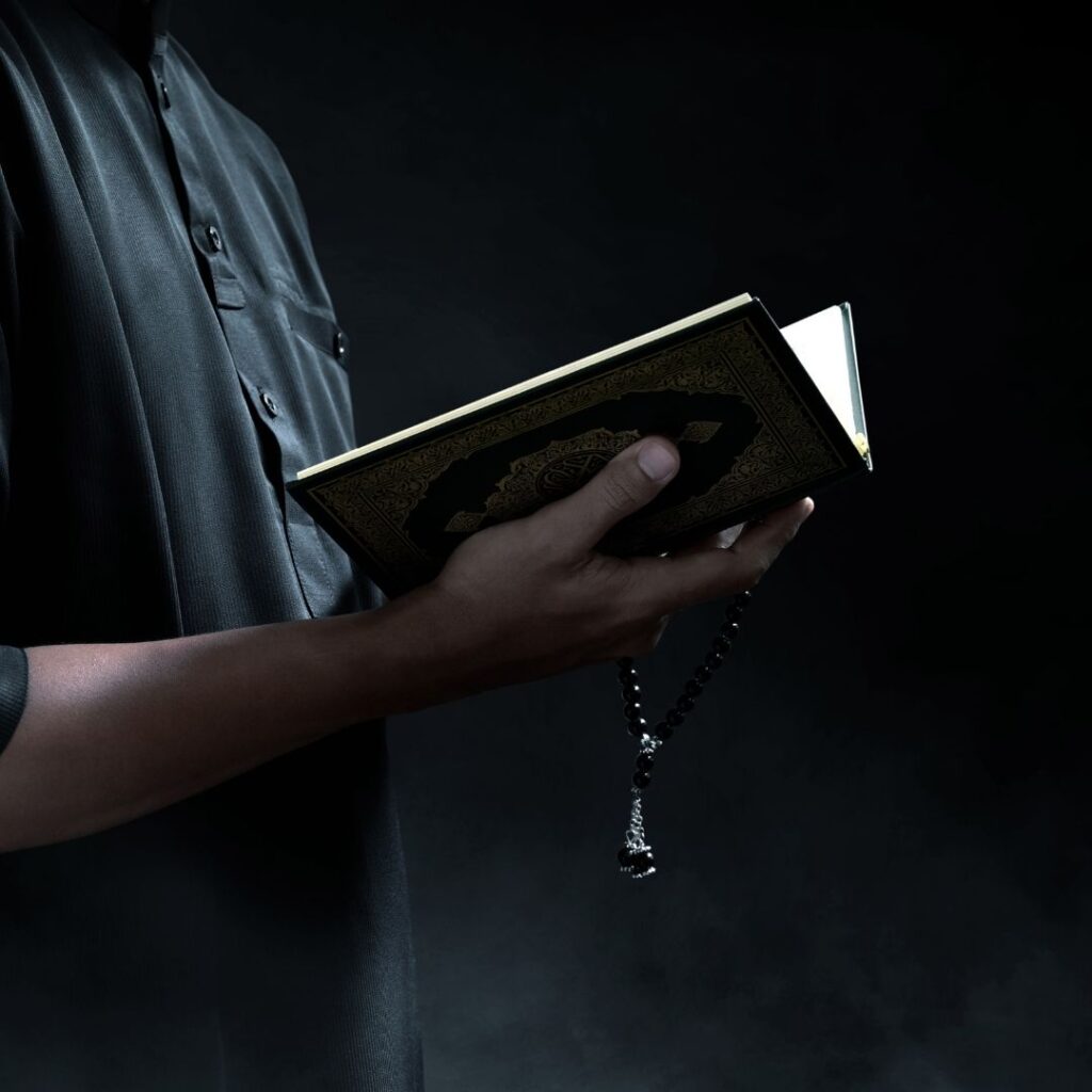 Benefits of Reading Quran Daily | Spiritual & Emotional Guidance